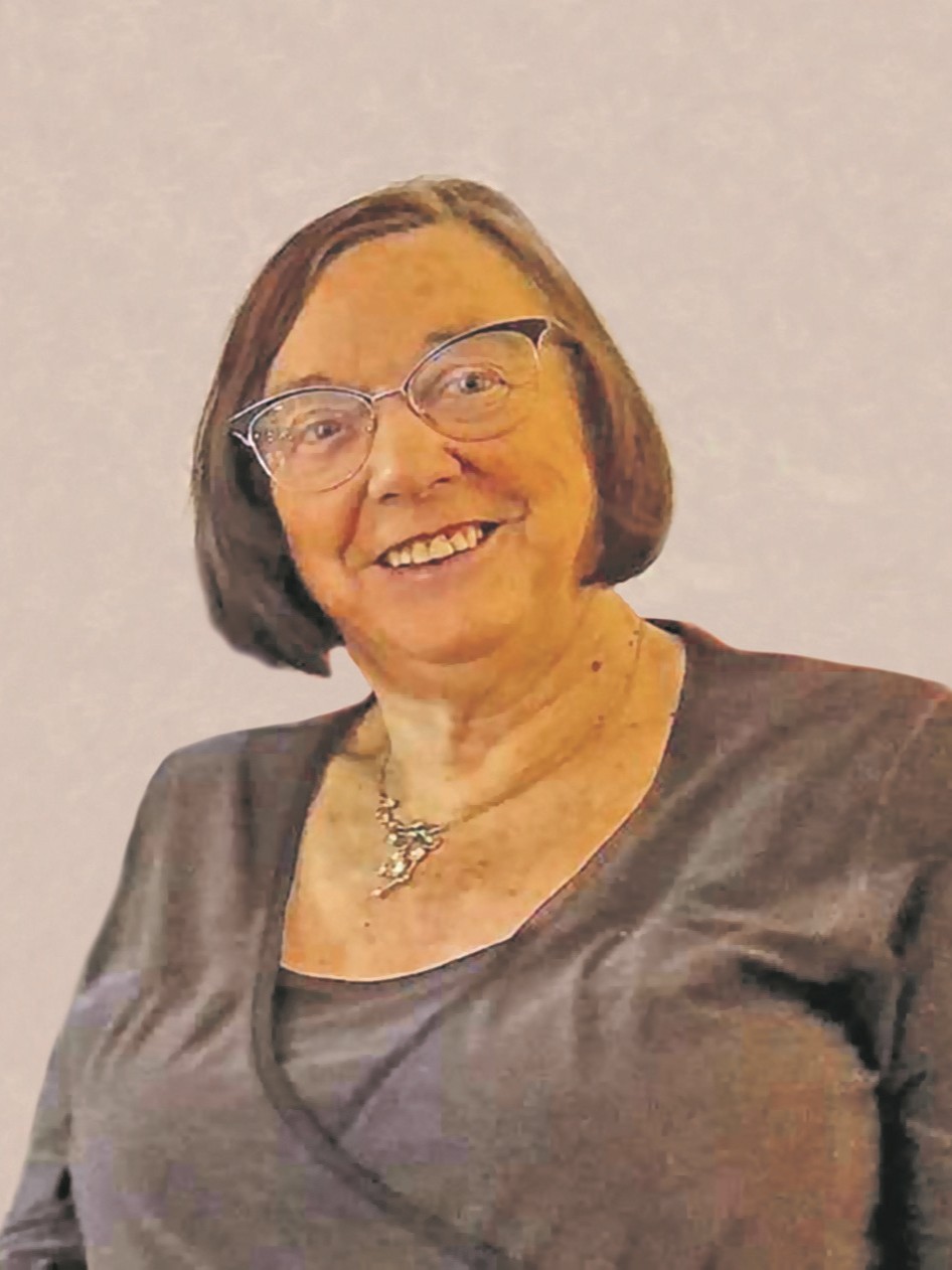 SIX Christiane | Serenity